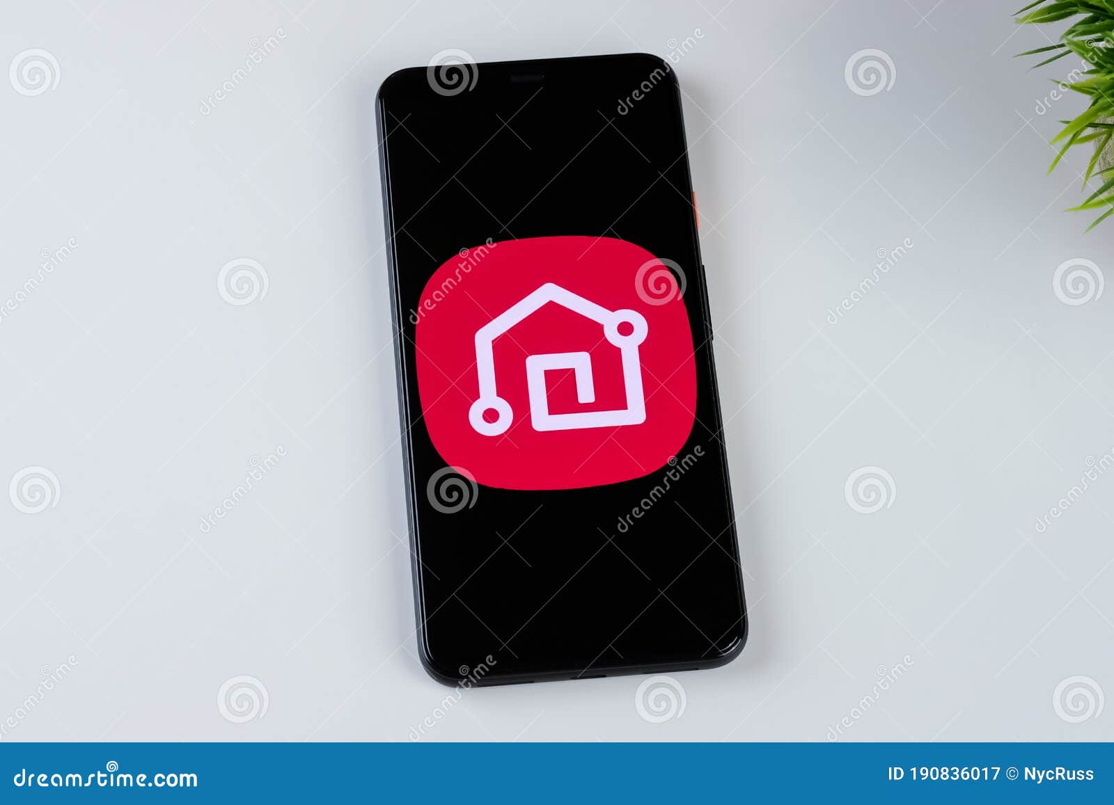 LG ThinQ App Logo on a Smartphone Screen. Editorial Photography - Image ...