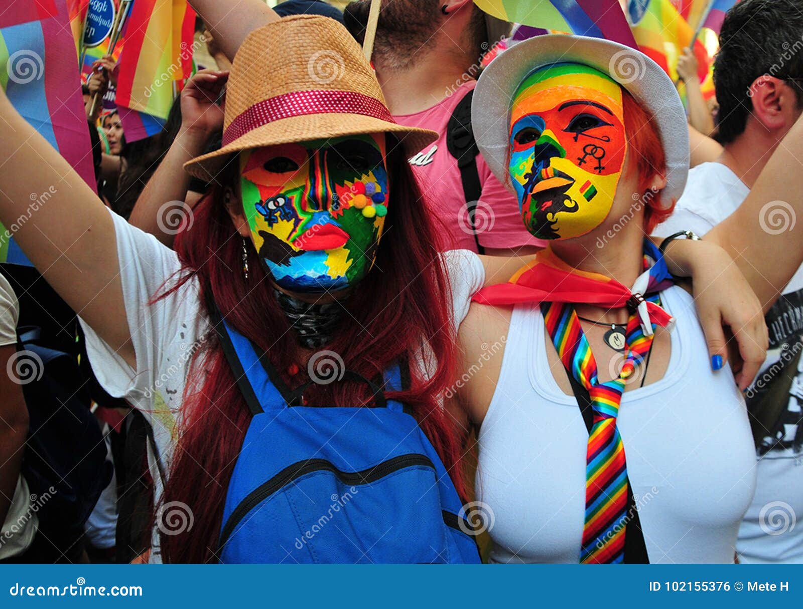 LGBT Pride Parade foto editorial. Imagen de muchachas - 102155376