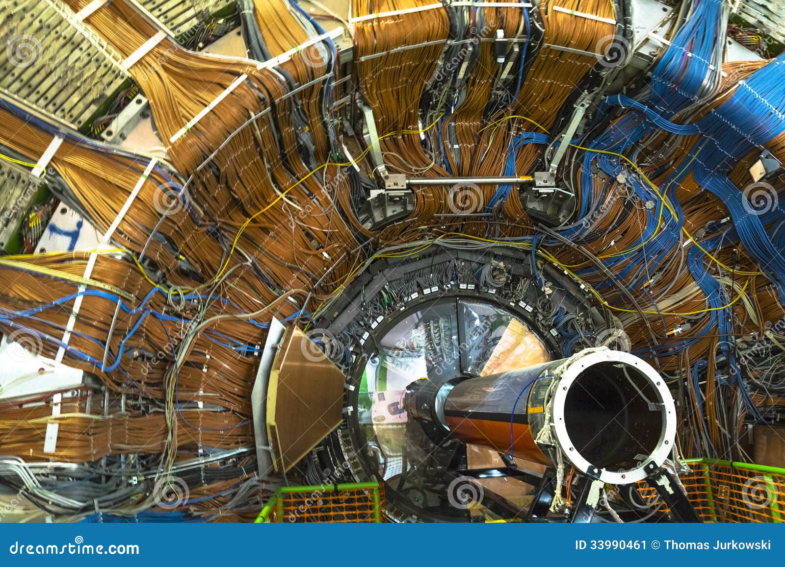 Lhcb-Detektor in CERN, Genf Redaktionelles Foto - Bild von abdruck ...