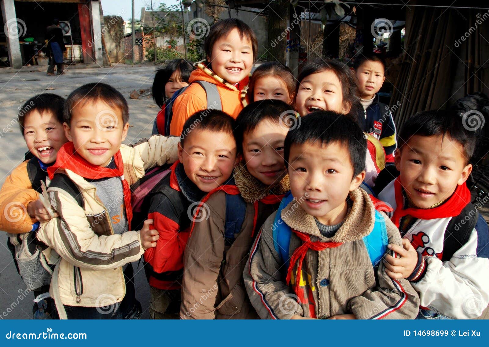 Li an, China: Chinese Schoolchildren Editorial Stock Image - Image of ...