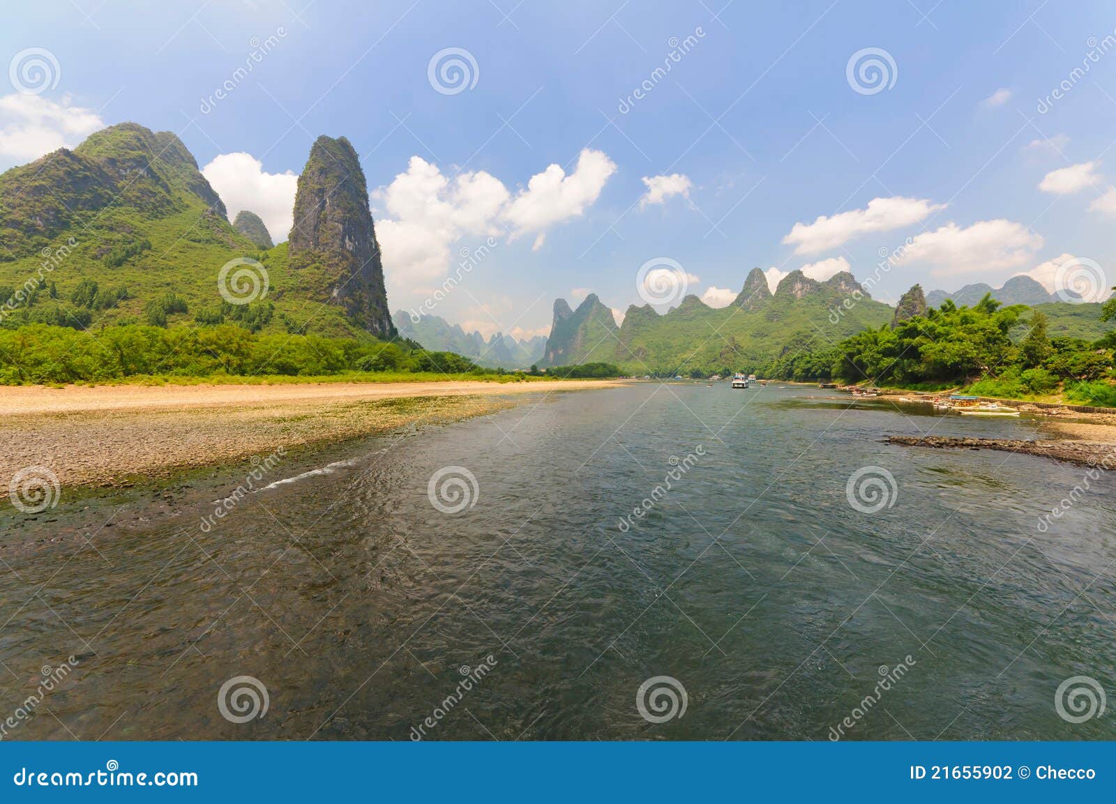 The Li River at Guilin stock photo. Image of guangxi - 21655902