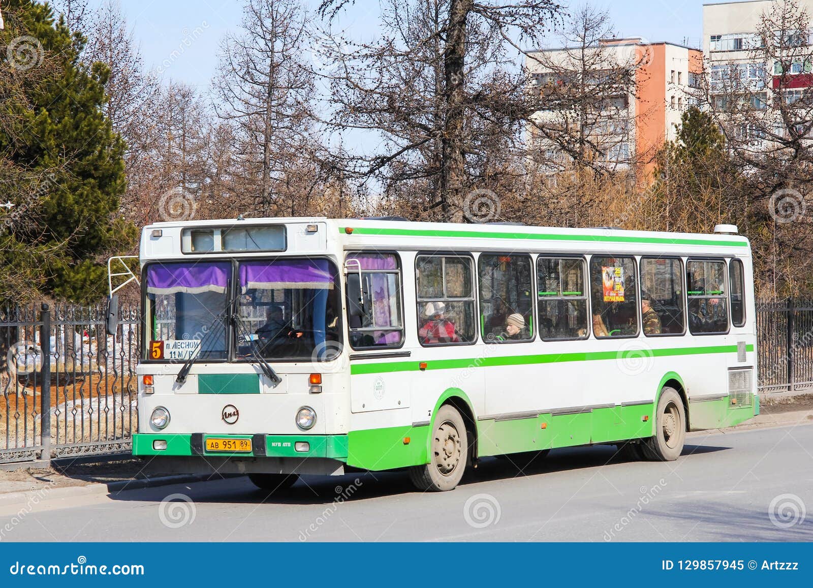 LIAZ 5256 редакционное изображение. изображение насчитывающей просто ...