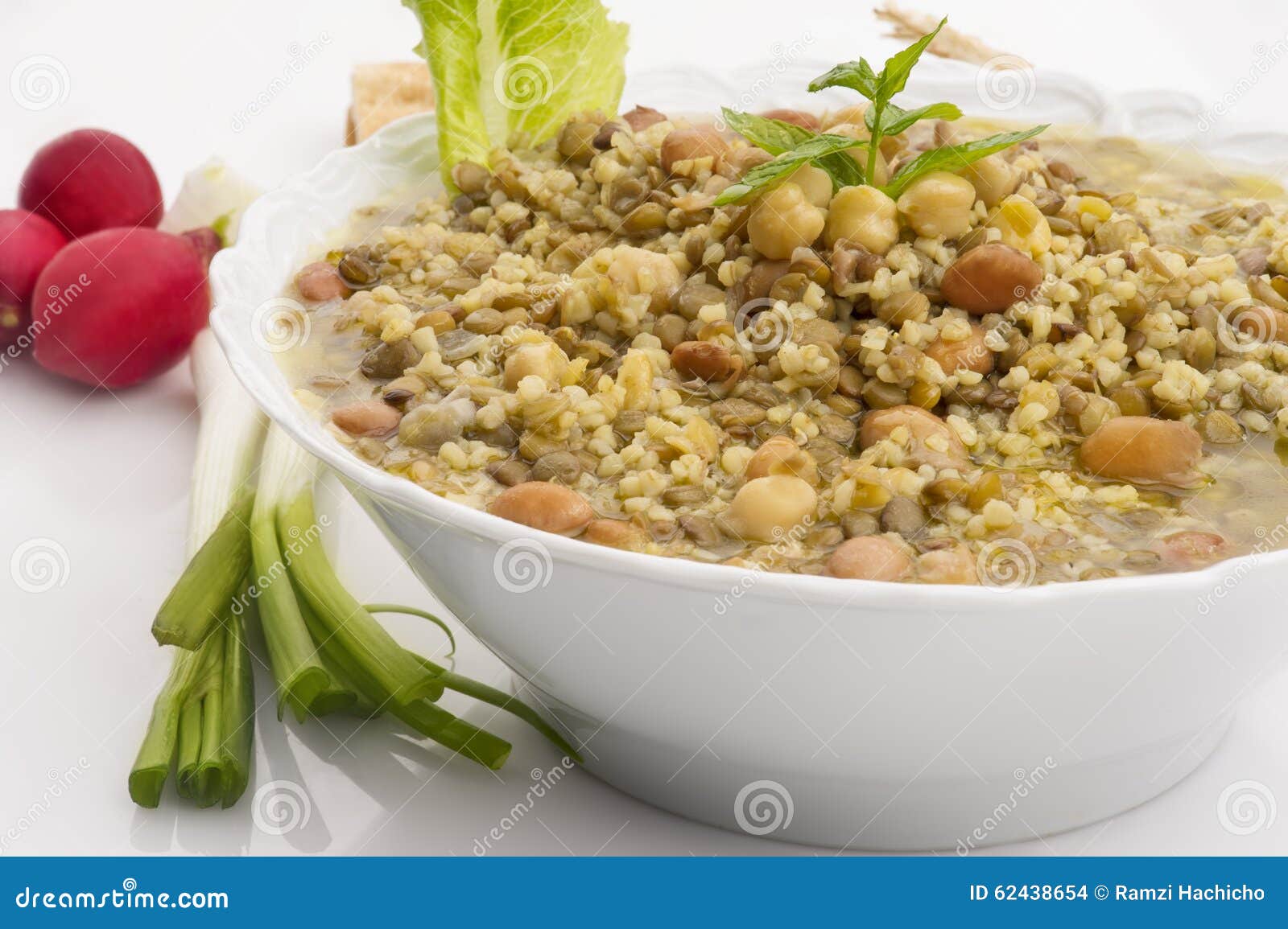 Libanesisk Mat Av Den Blandade Kornplattan Arkivfoto - Bild av recept ...