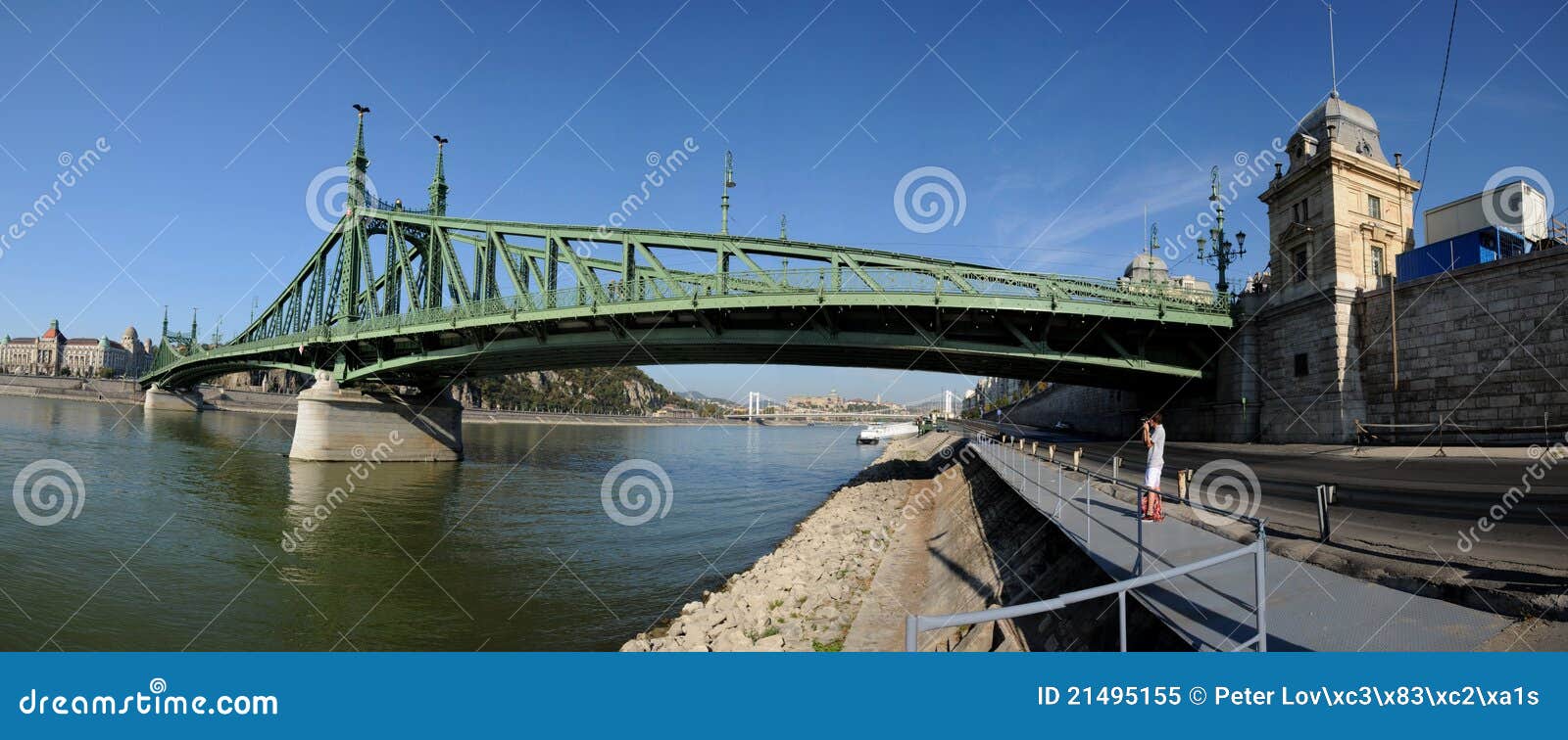 Liberty Bridge editorial image. Image of liberty, river - 21495155