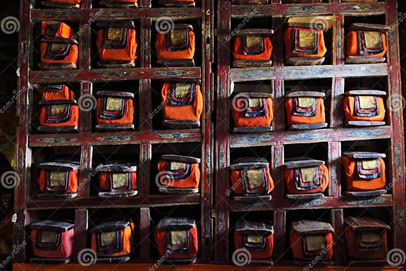 Library in Buddhist Monastery Stock Photo - Image of library, ladakh ...