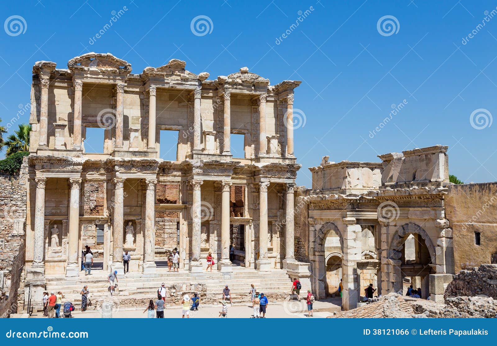 Library of Celsus, Ephesus, Turkey Editorial Photo - Image of asia ...