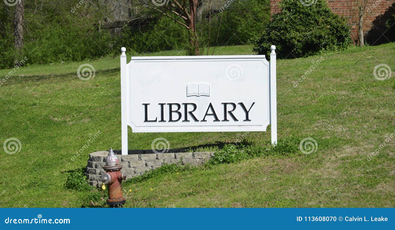 Library Book and Knowledge Center Stock Photo - Image of magazine ...