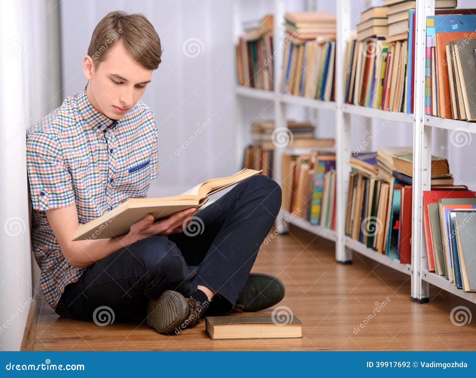 Library stock photo. Image of person, eyeglasses, learning - 39917692
