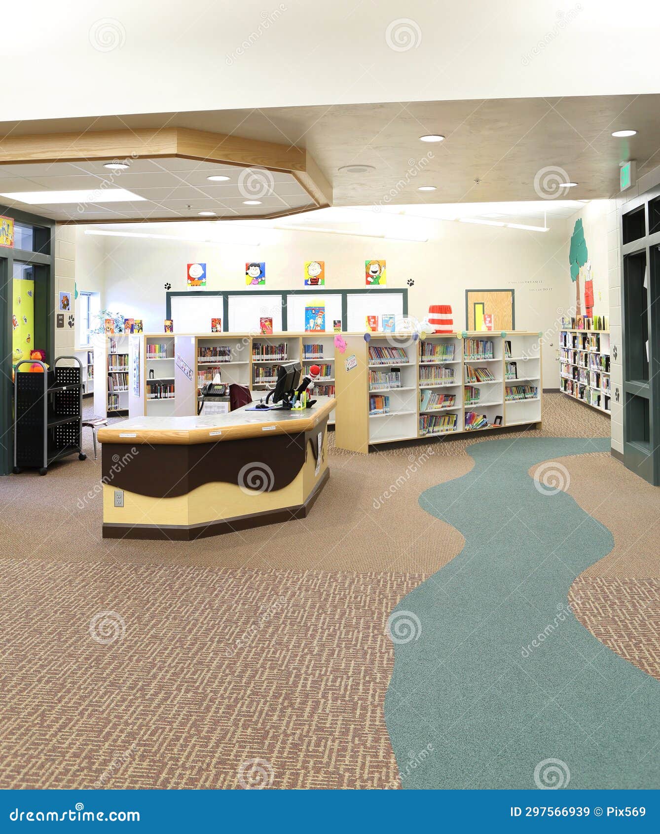 The Library in a Public Elementary School. Editorial Stock Image ...