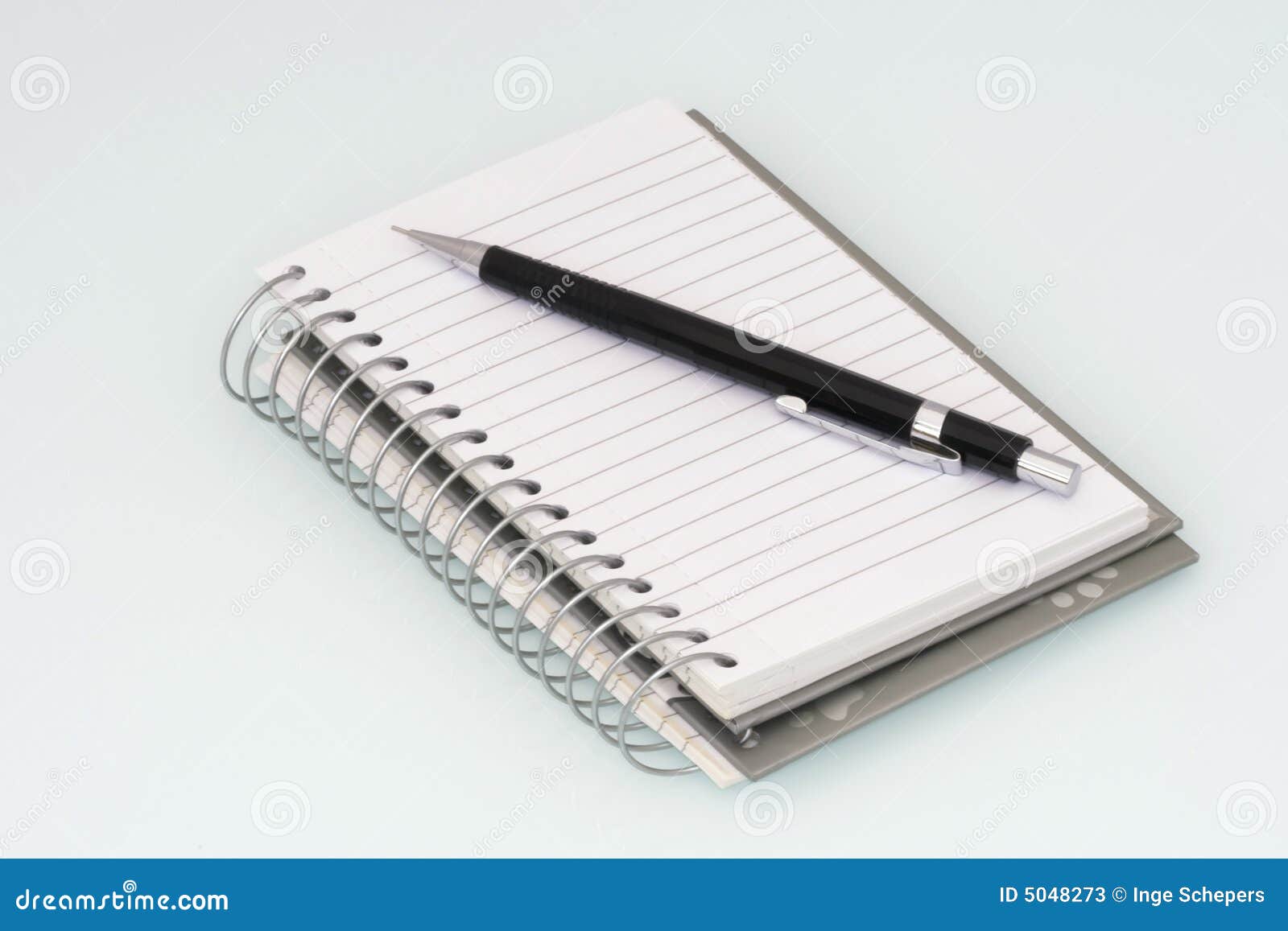 Libreta y lápiz imagen de archivo. Imagen de libreta, objetos - 5048273