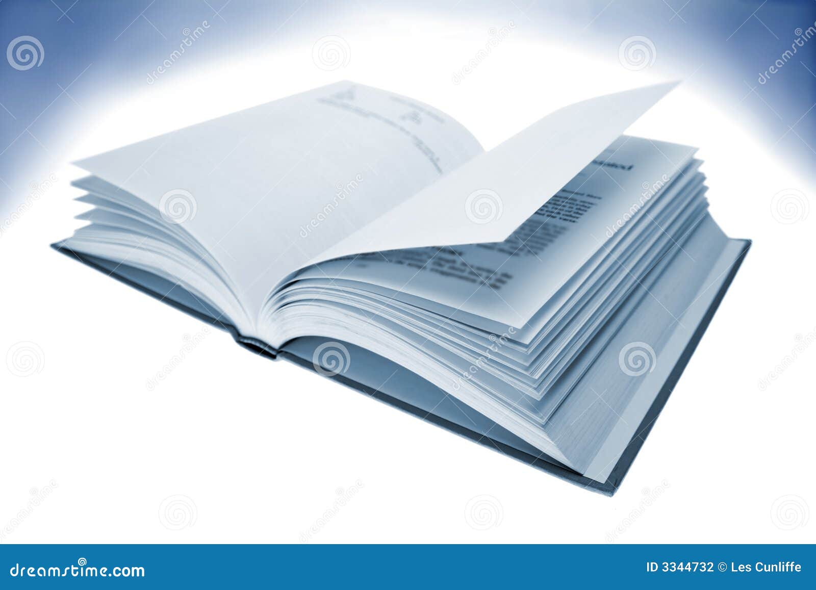 Libro foto de archivo. Imagen de libro, textbook, aprenda - 3344732