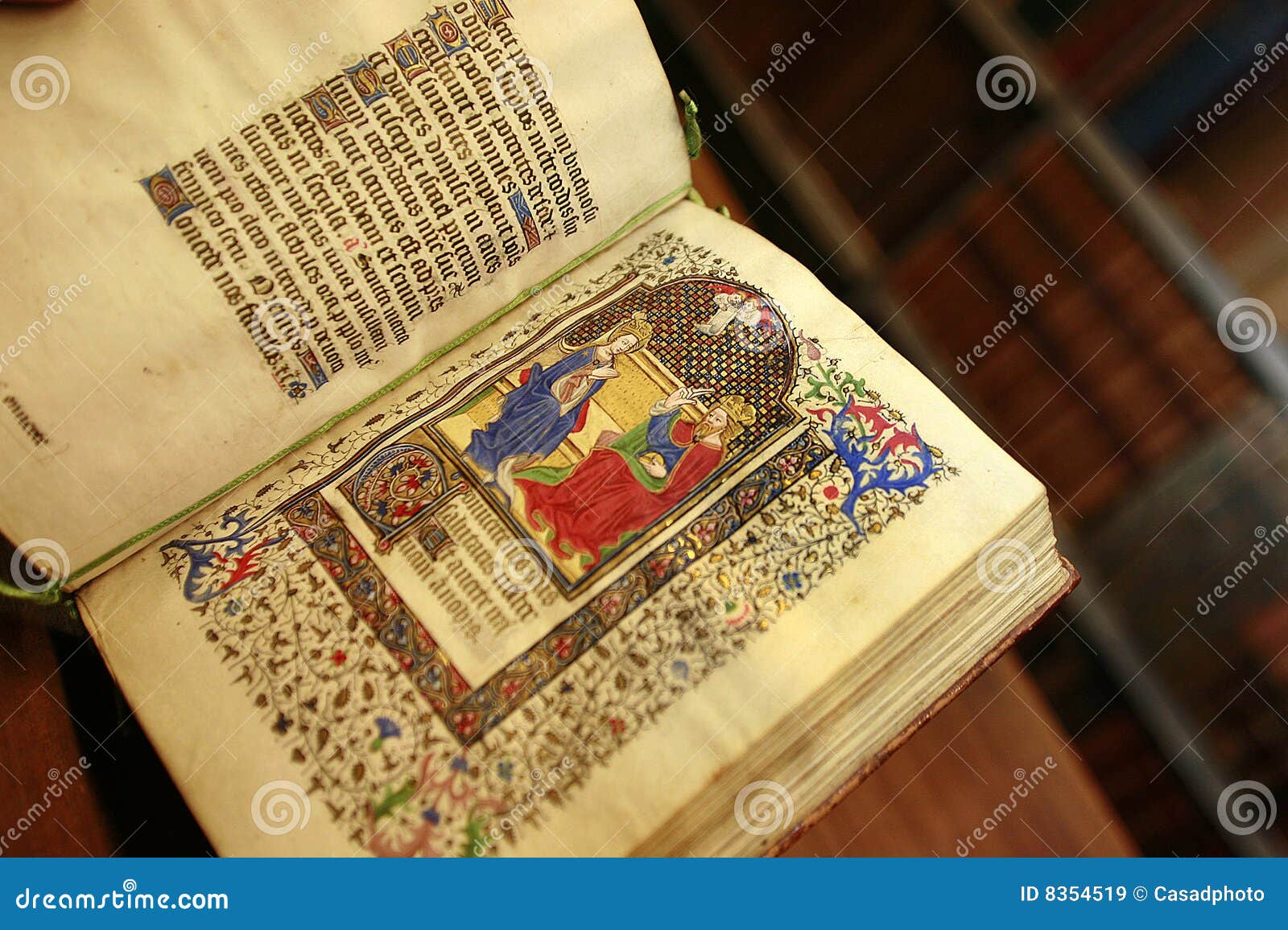 Libro antico immagine stock. Immagine di libro, carta - 8354519