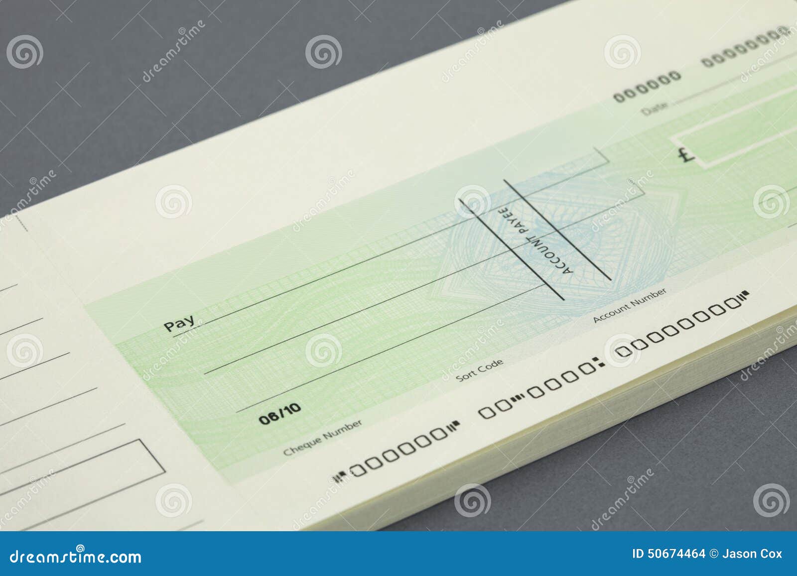 Libro De Cheque Y Un Cheque En Blanco Foto de archivo - Imagen de ...