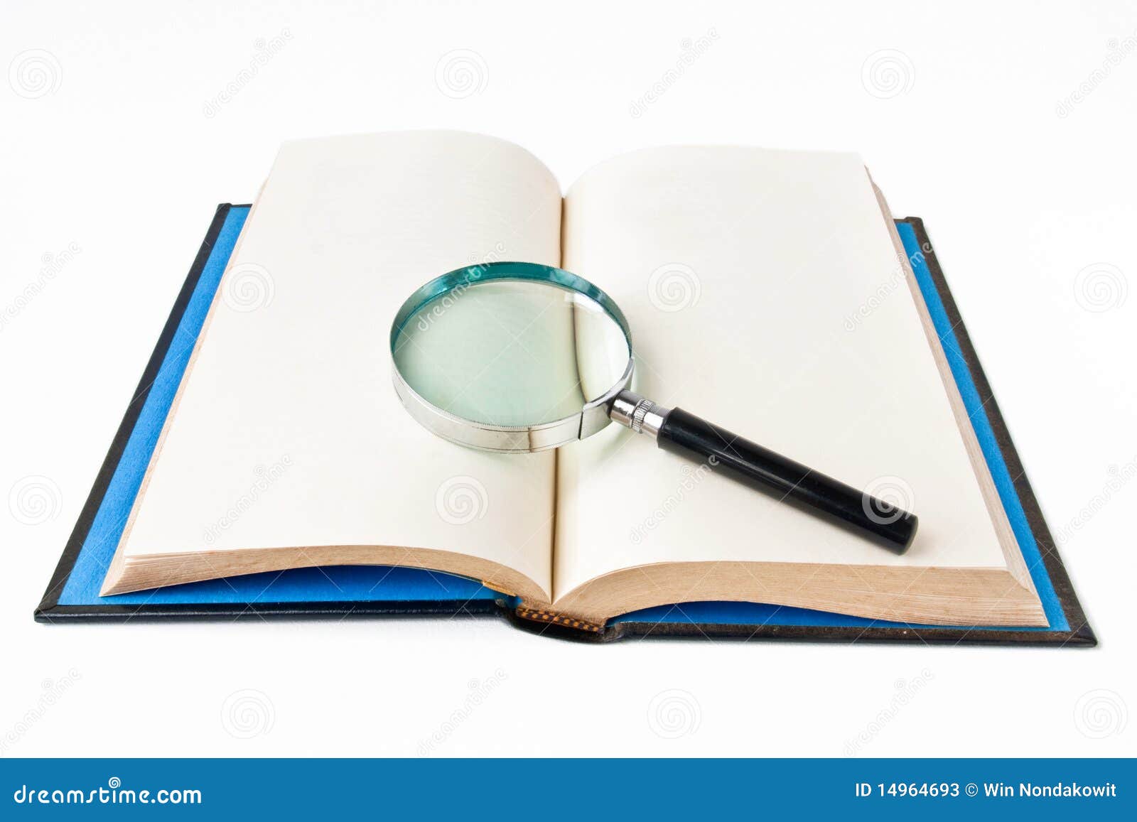 Libro y lupa imagen de archivo. Imagen de documento, imagen - 14964693