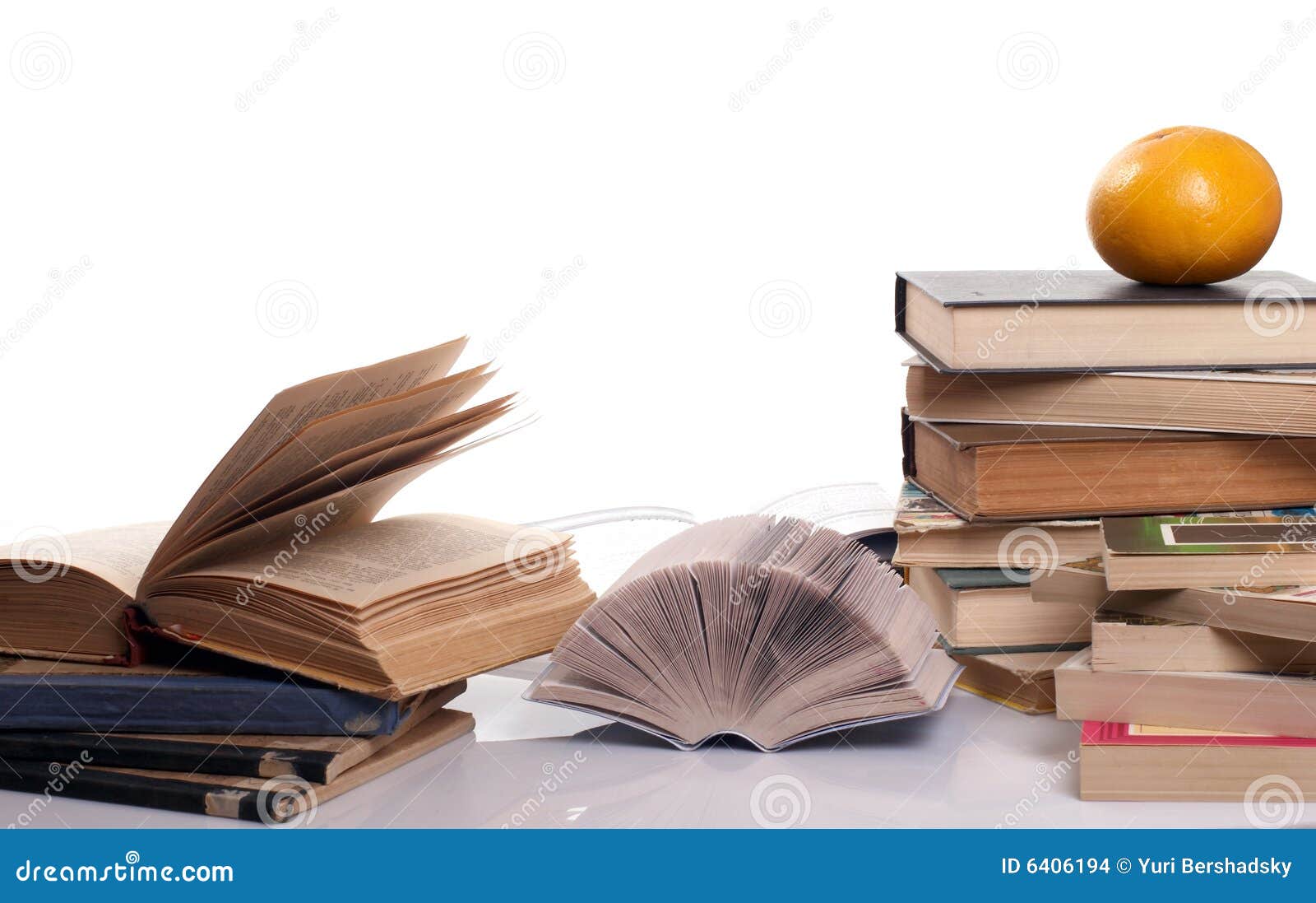 Libros foto de archivo. Imagen de textbooks, ciencia, lecturas - 6406194