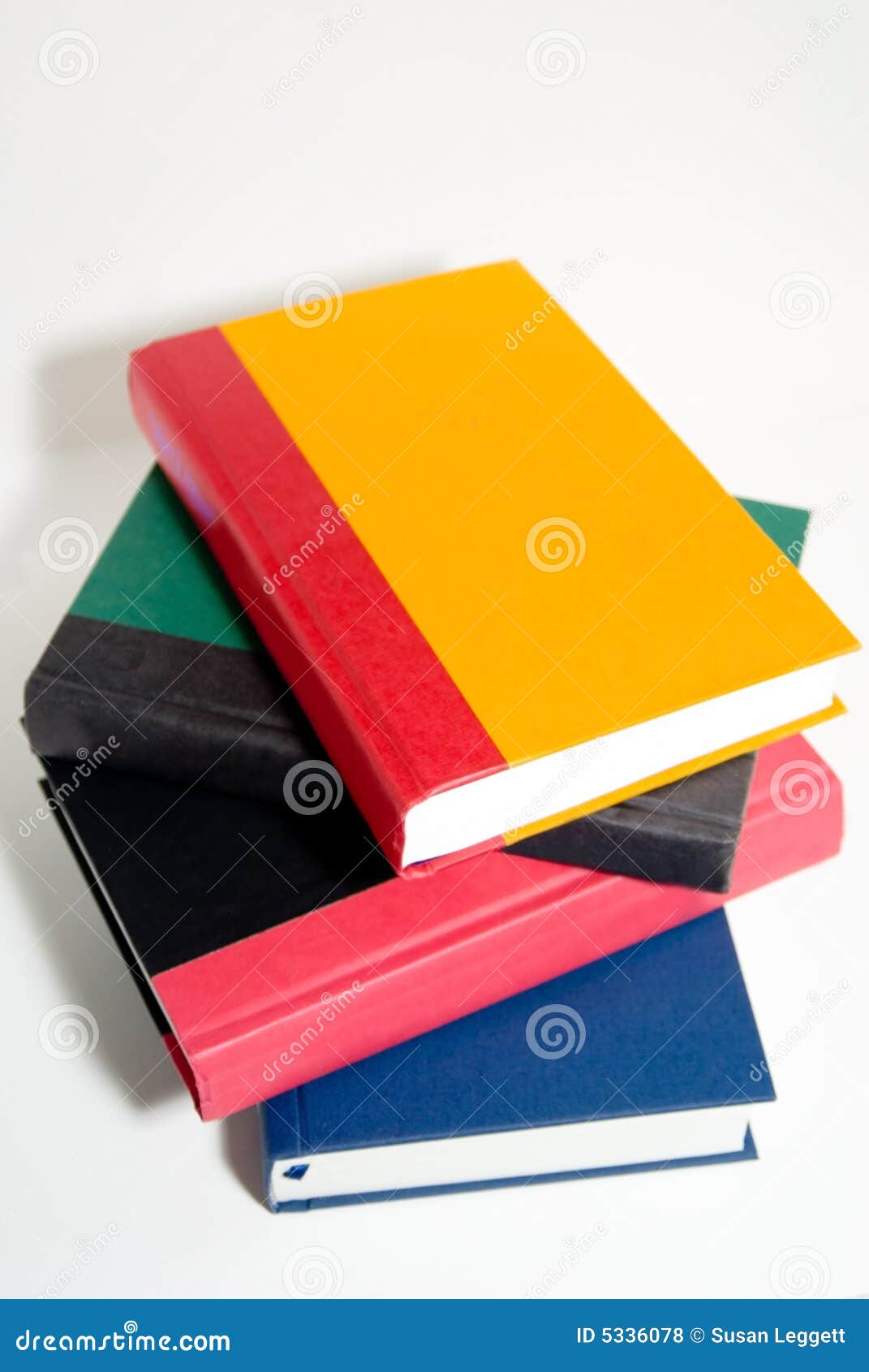 Libros Coloridos Brillantes Foto de archivo - Imagen de pila, azul: 5336078