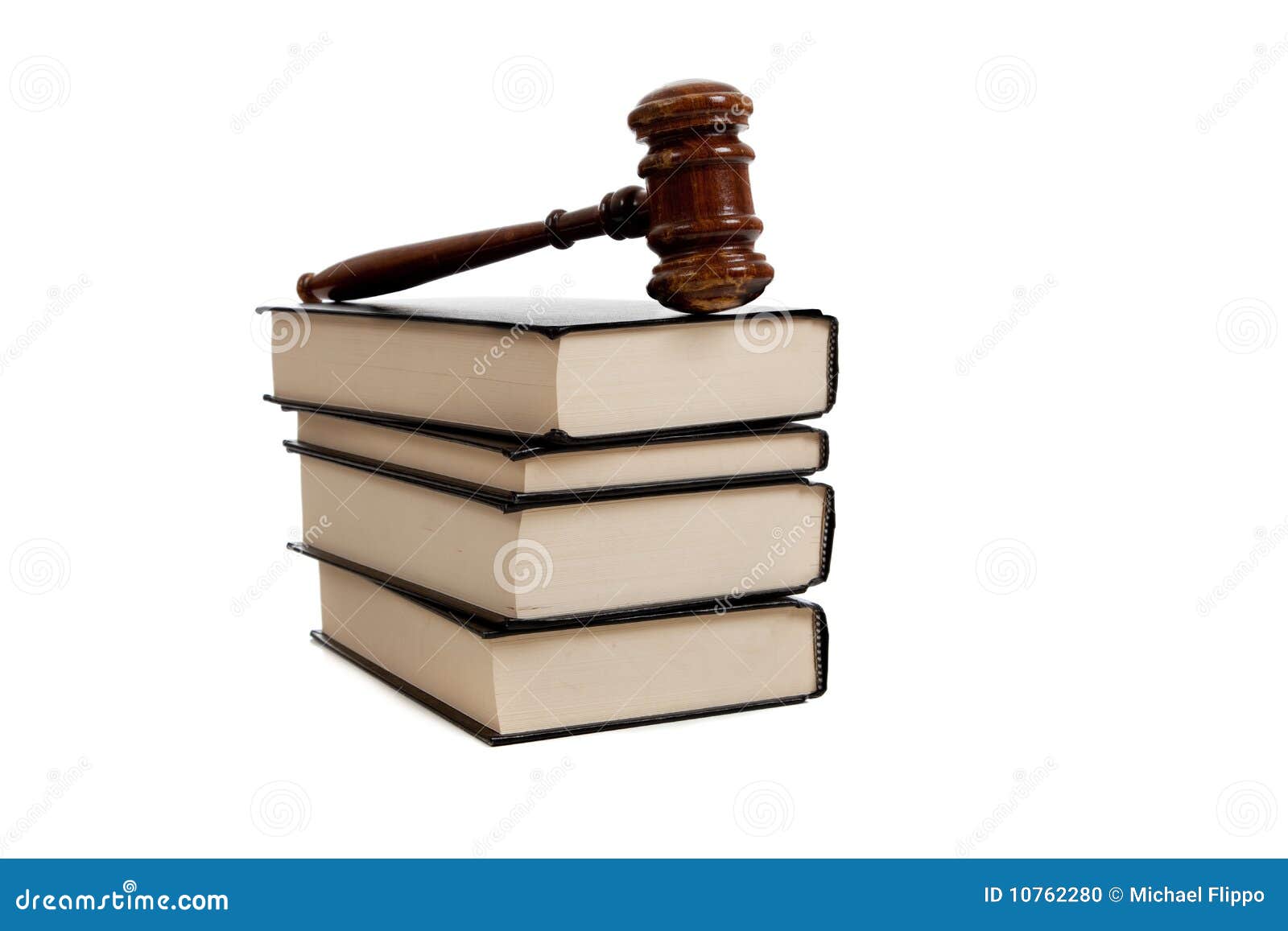 Libros y mazo legales foto de archivo. Imagen de sistema - 10762280