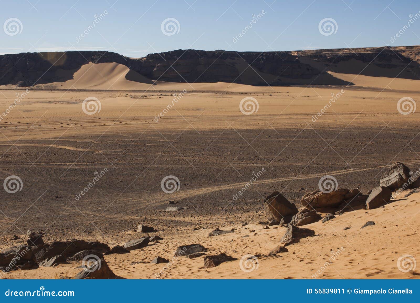Libyan sahara desert stock image. Image of sahara, sandstone - 56839811