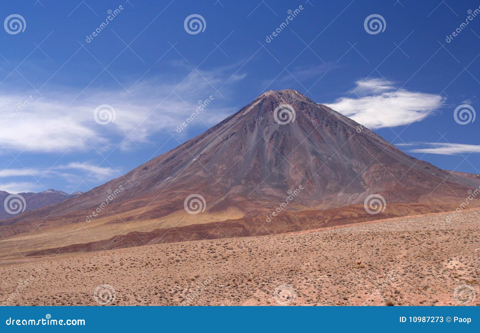Licancabur Volcano stock image. Image of danger, emptiness - 10987273