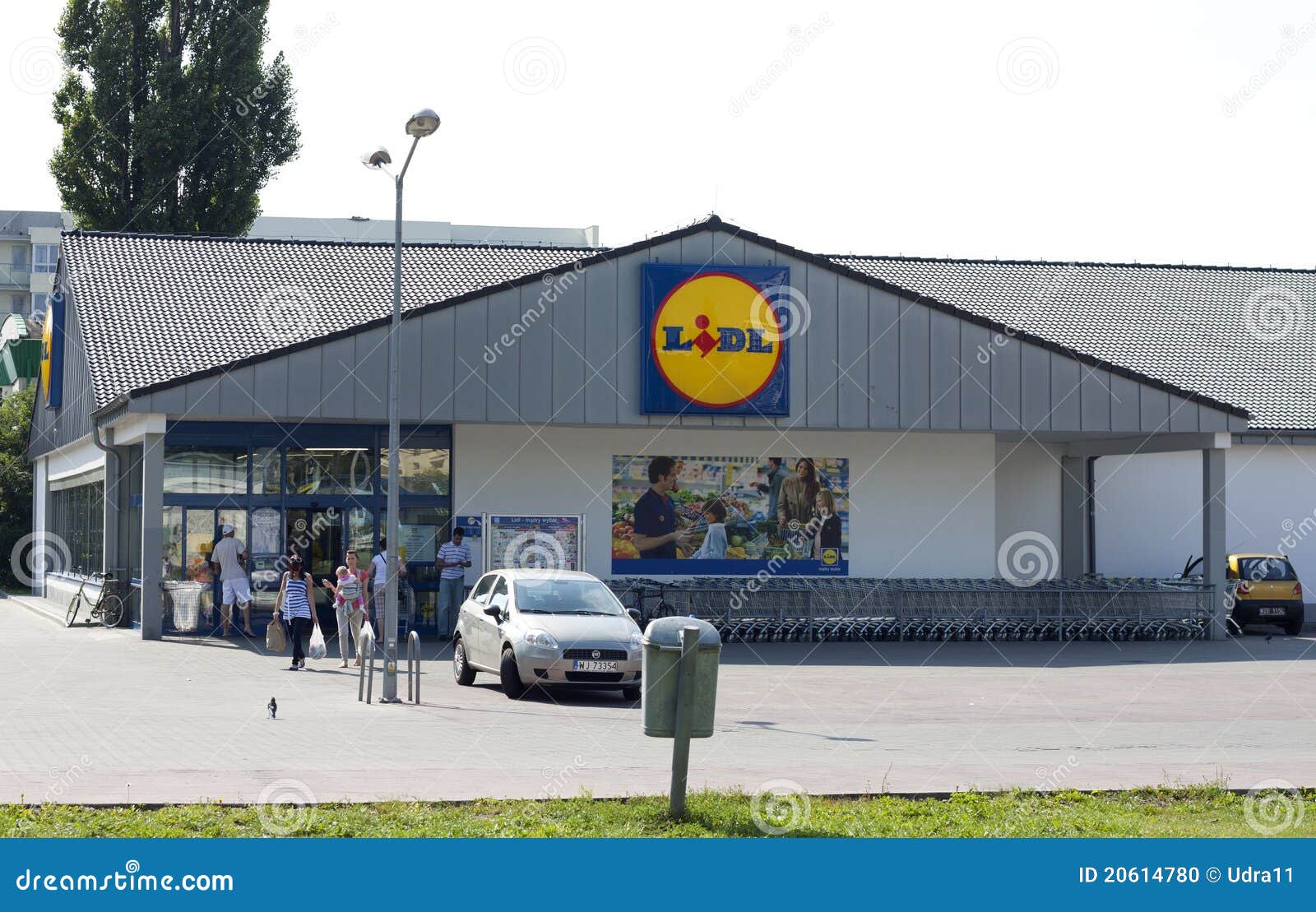 Lidl supermarket editorial image. Image of retail, cheap - 20614780