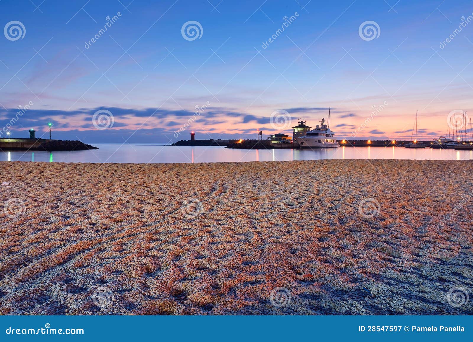 Lido di Ostia, Roma imagem de stock. Imagem de cruzeiro - 28547597