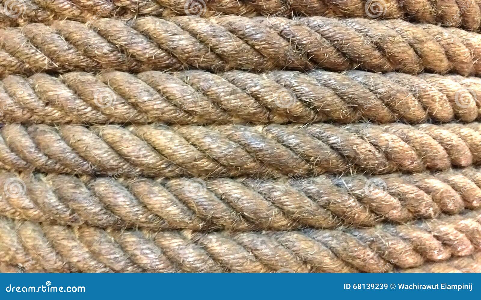 Liegeplatz Der Trosse Oder Eines Schiffs Stockbild - Bild von trosse ...