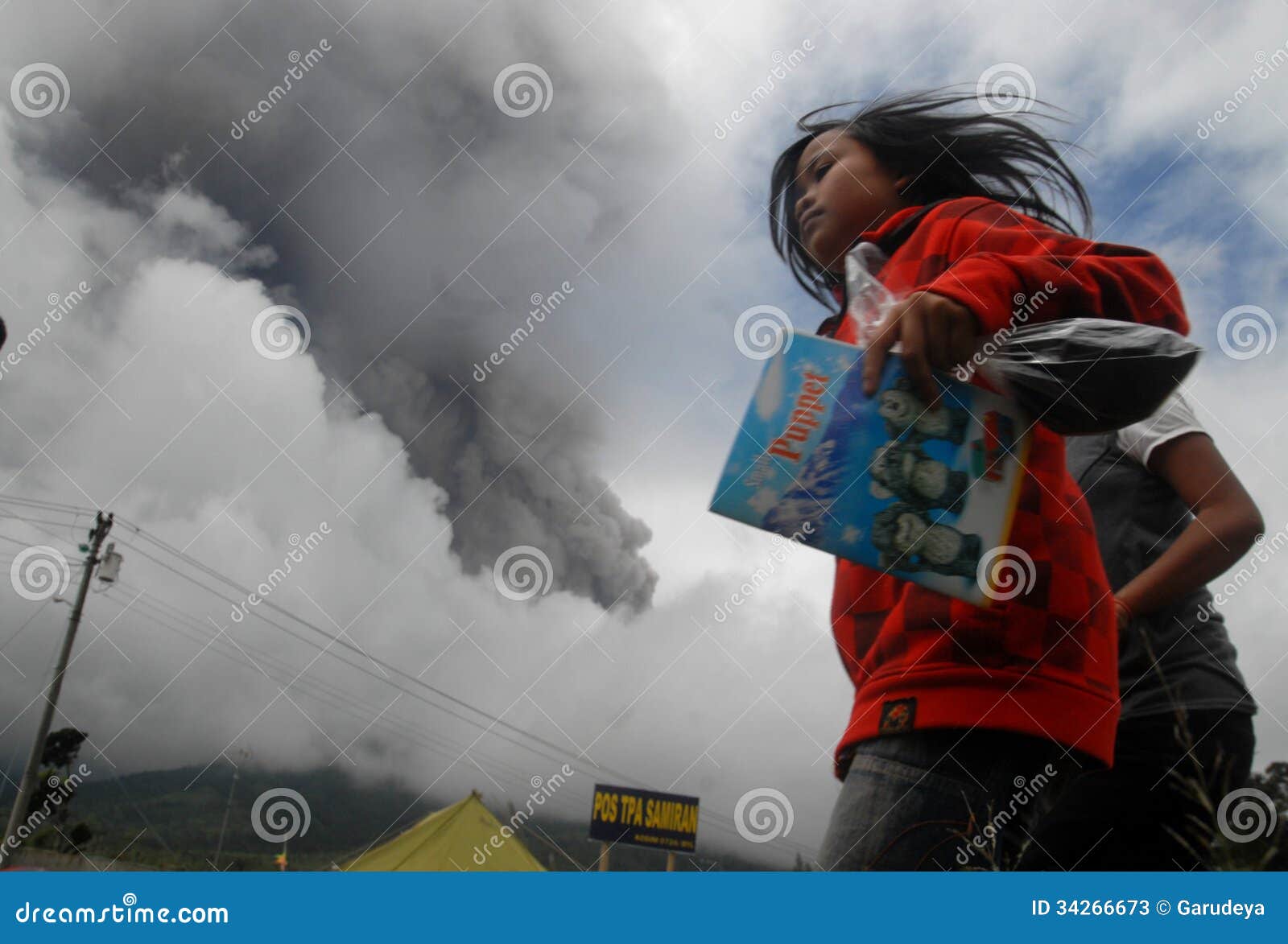 LIFE AROUND the VOLCANO editorial stock photo. Image of society - 34266673
