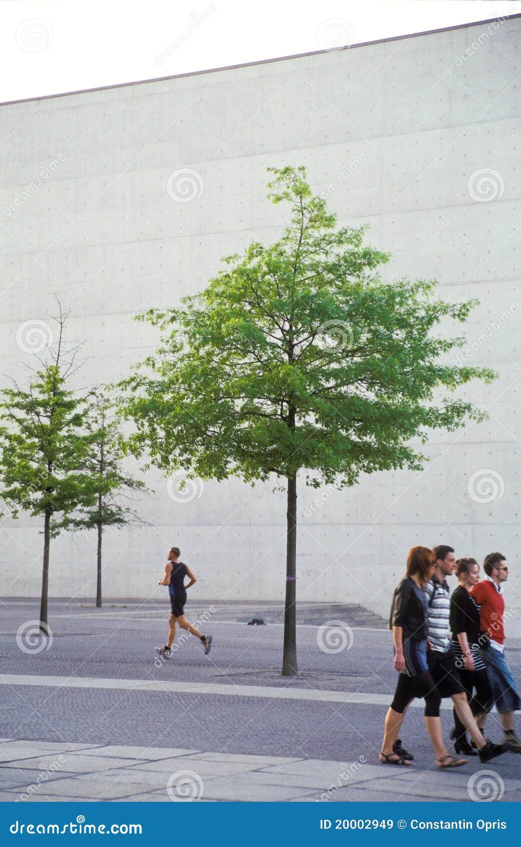 Daily life in Berlin editorial stock image. Image of tourist - 20002949