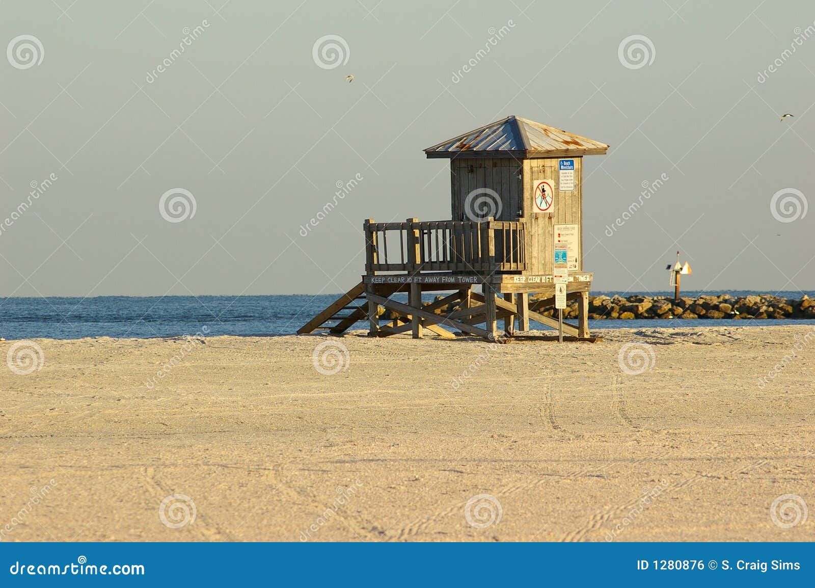 Life Guard Station Picture. Image: 1280876