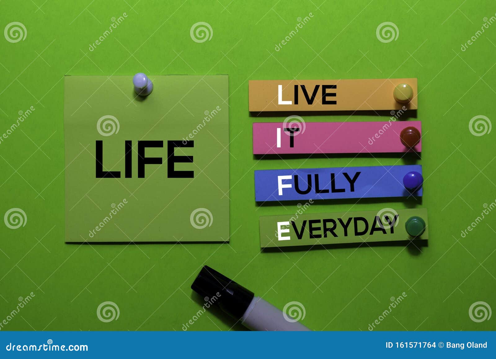 LIFE. Live it Fully Everyday Acronym on Sticky Notes Stock Photo ...