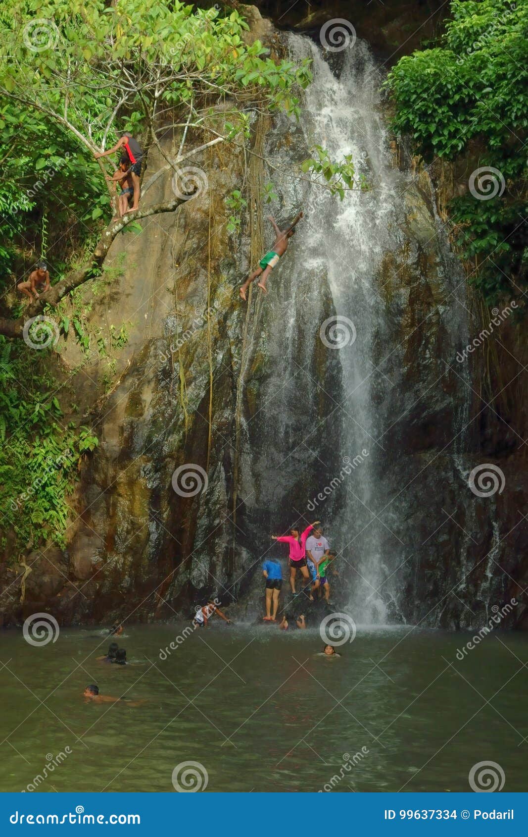 Bathing at the waterfall editorial stock image. Image of bathing - 99637334
