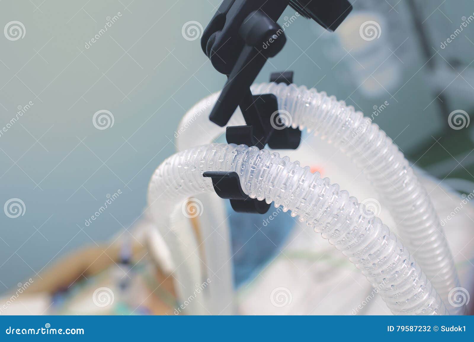 Life Support Device Pulse, Lung Ventilation For Patient On Operating ...
