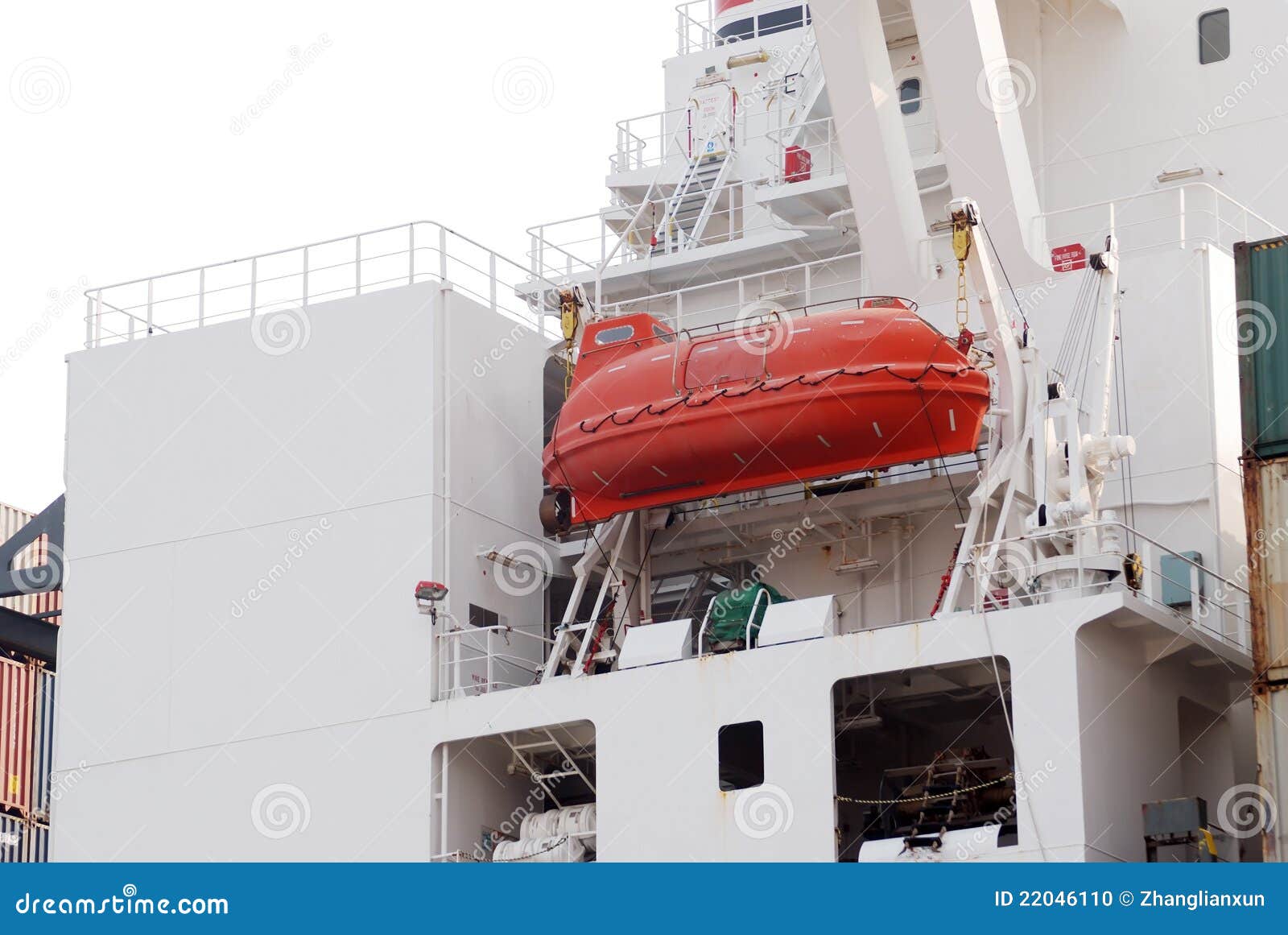 Lifeboat stock photo. Image of platform, dive, ocean - 22046110