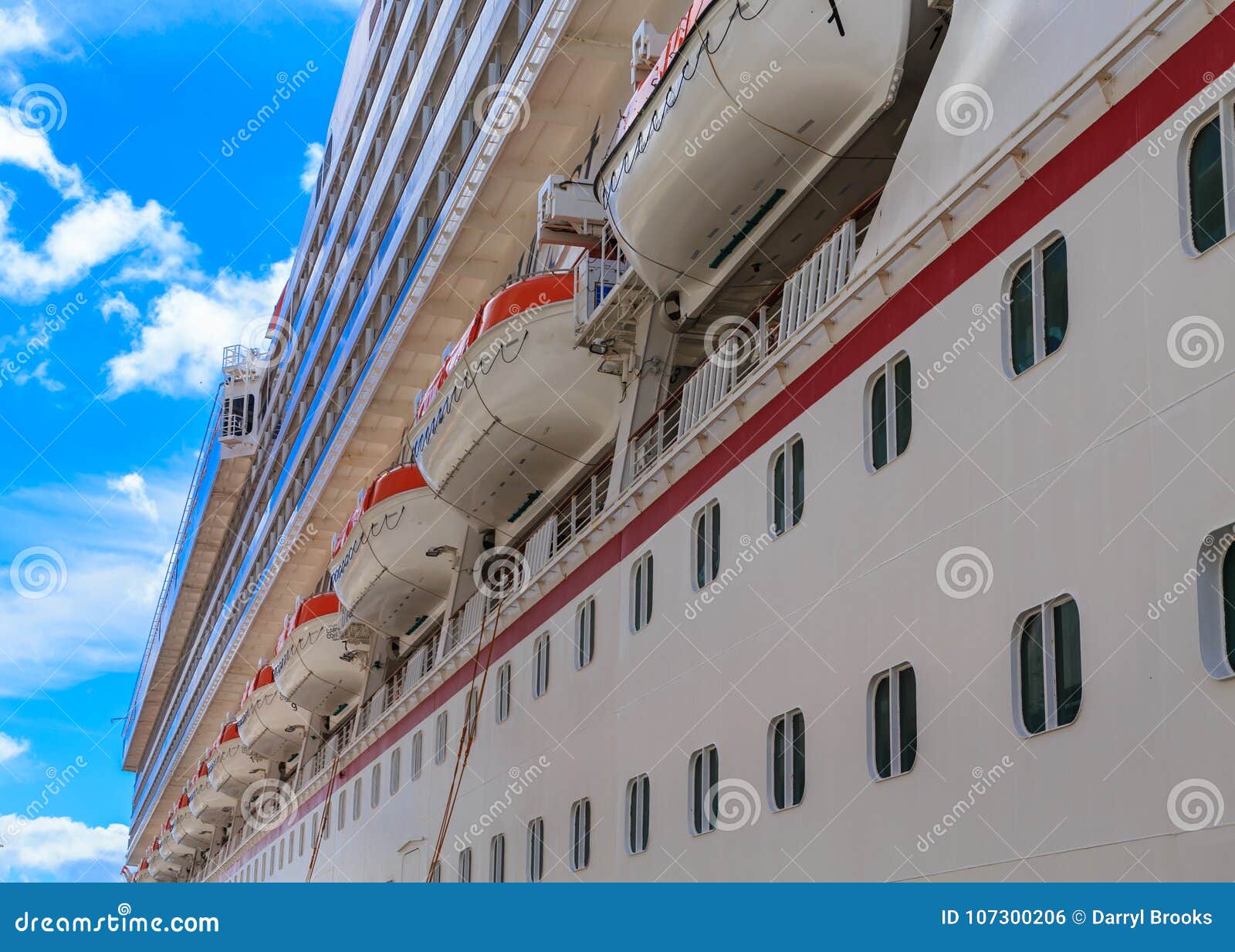 Lifeboats Along Cruise Ship Bulkhead Stock Photo - Image of ...