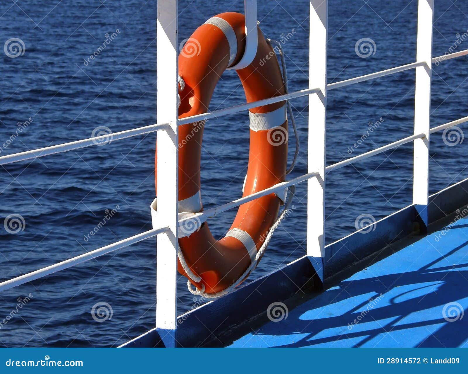 Lifebuoy and sea stock photo. Image of cruise, color - 28914572