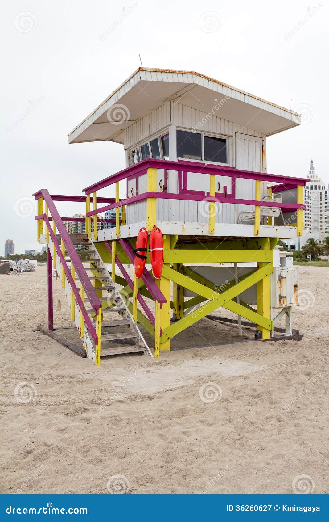 Lifeguard Cabin at Miami Beach Stock Image - Image of design, cabin ...