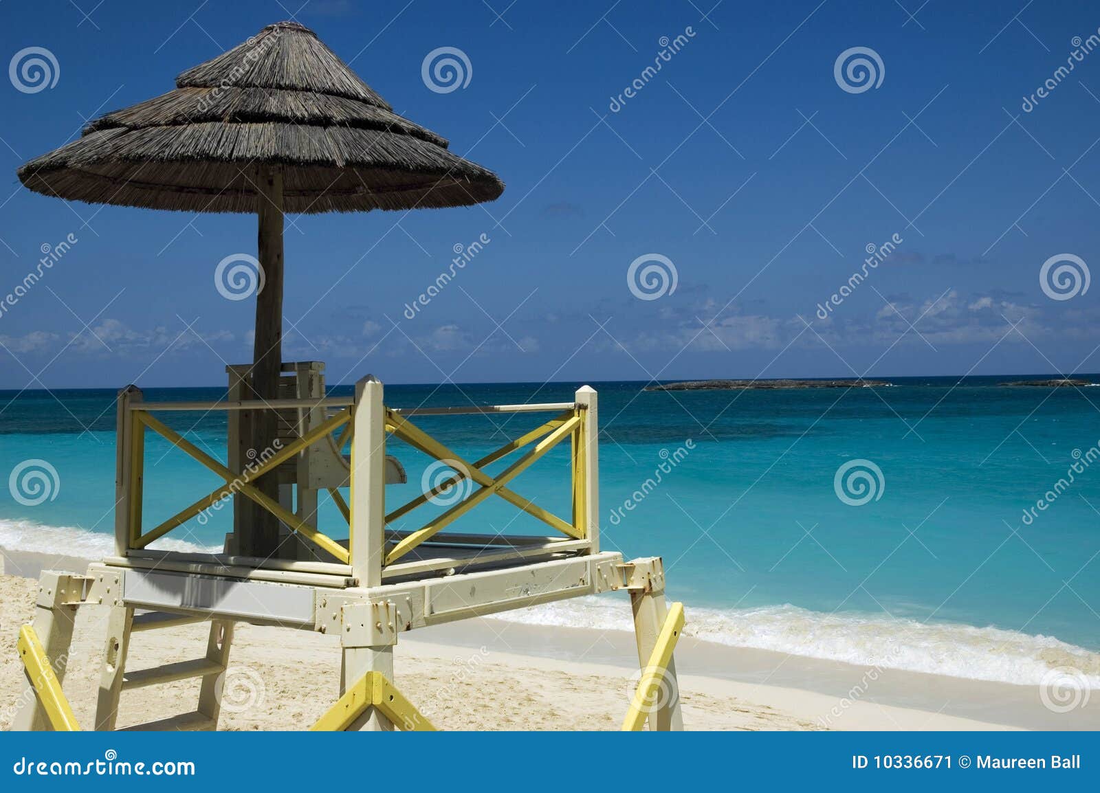 Lifeguard tower stock image. Image of scenery, lifesaving - 10336671