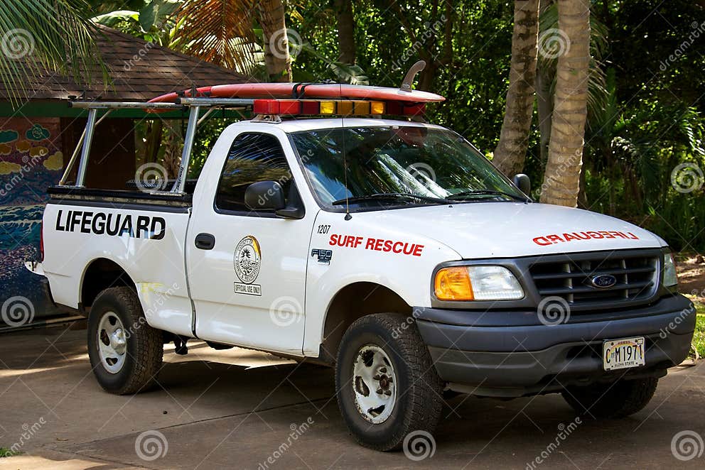 Lifeguard truck editorial image. Image of tower, shore - 37166040