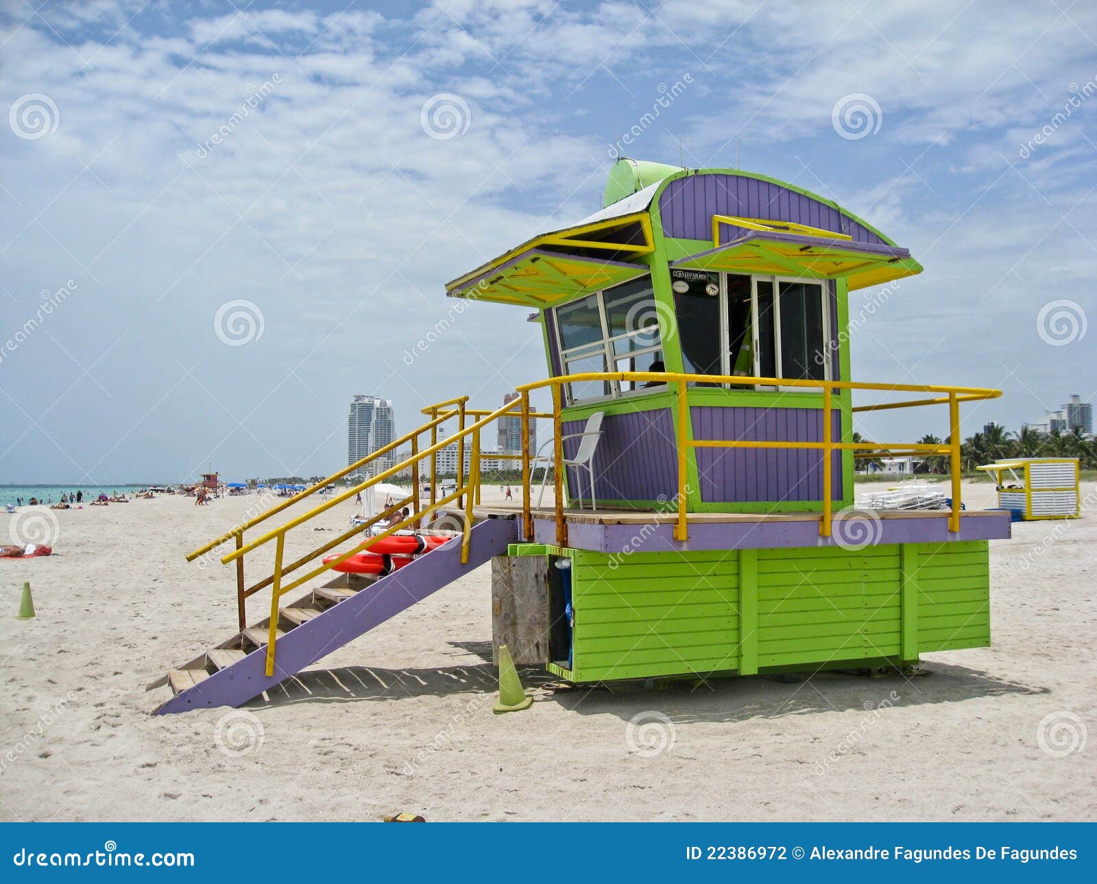 Lifeguard Wood House in Miami Beach Editorial Photography - Image of ...