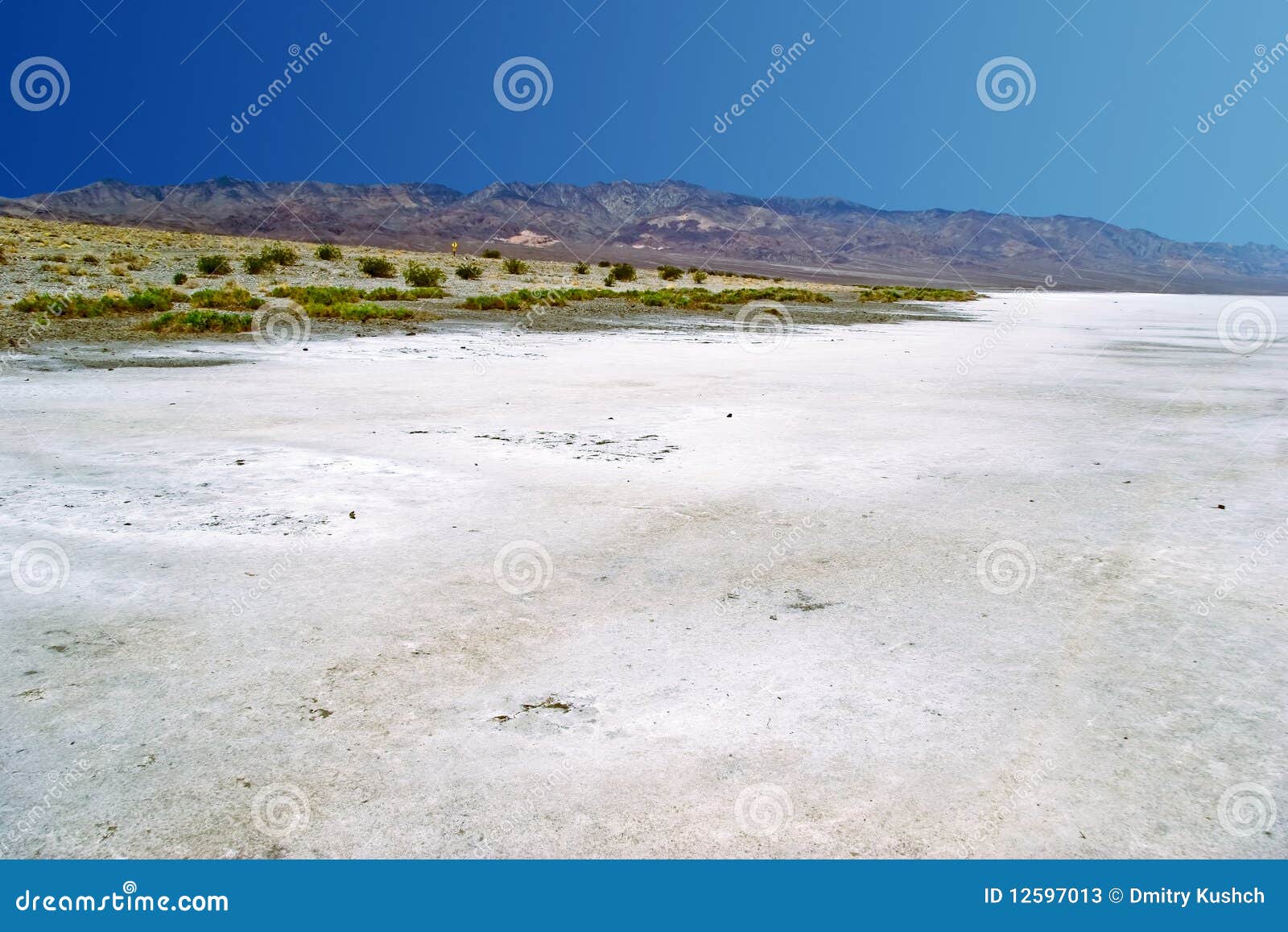 Lifeless landscape stock image. Image of america, dune - 12597013