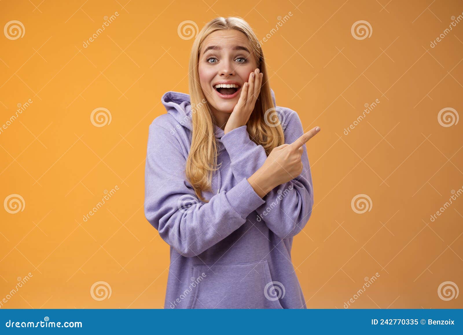 Amused Excited Speechless Happy Young Blond Woman 25s In Hoodie Cannot