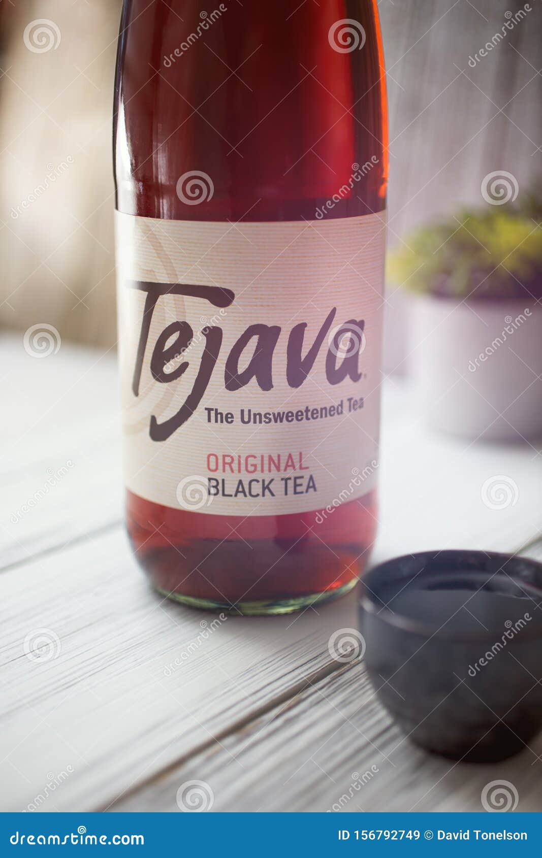 Lifestyle Tejava Tea Beverage Editorial Stock Image - Image of shelf ...