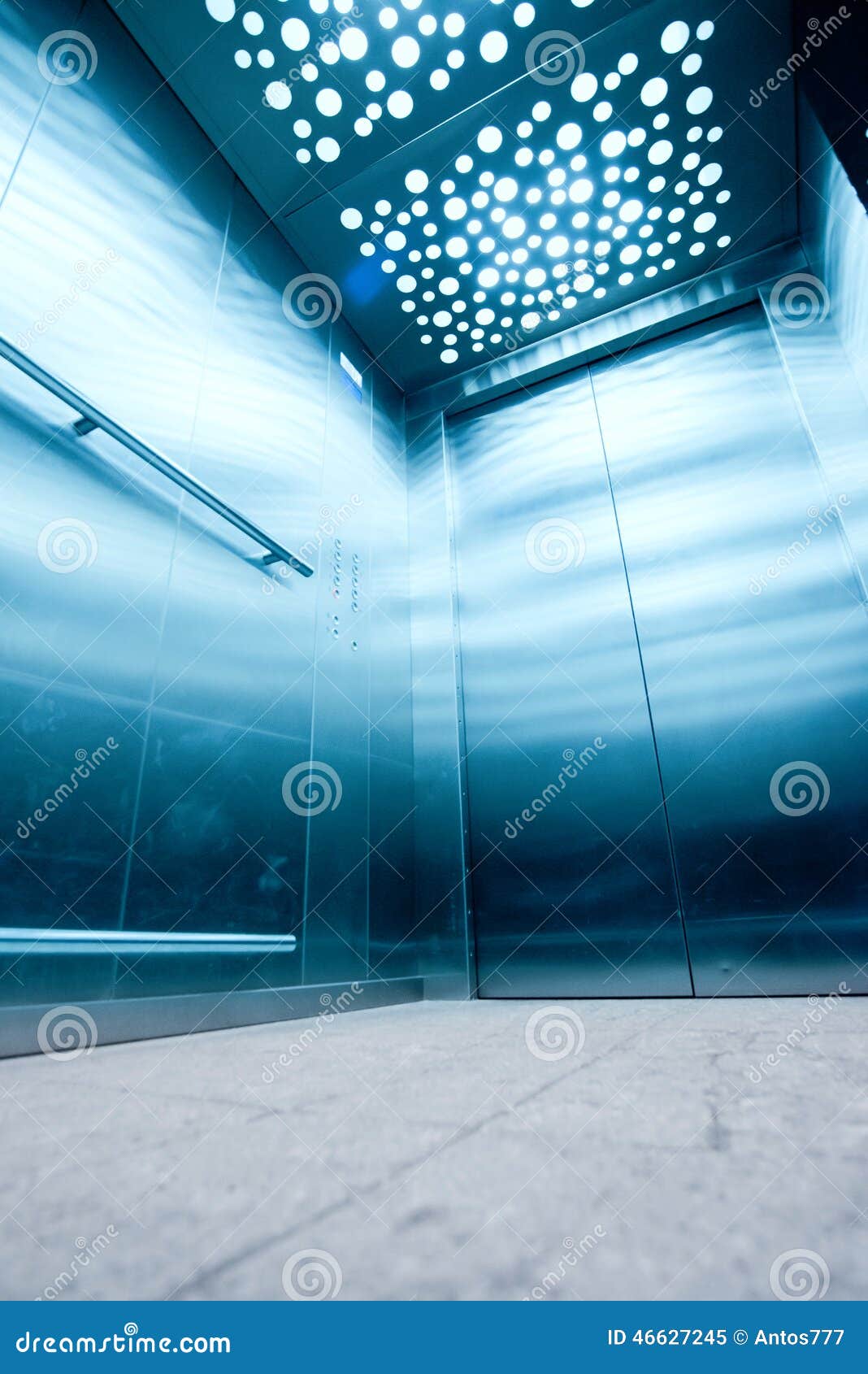 Lift stock afbeelding. Image of leeg, eigentijds, blauw - 46627245