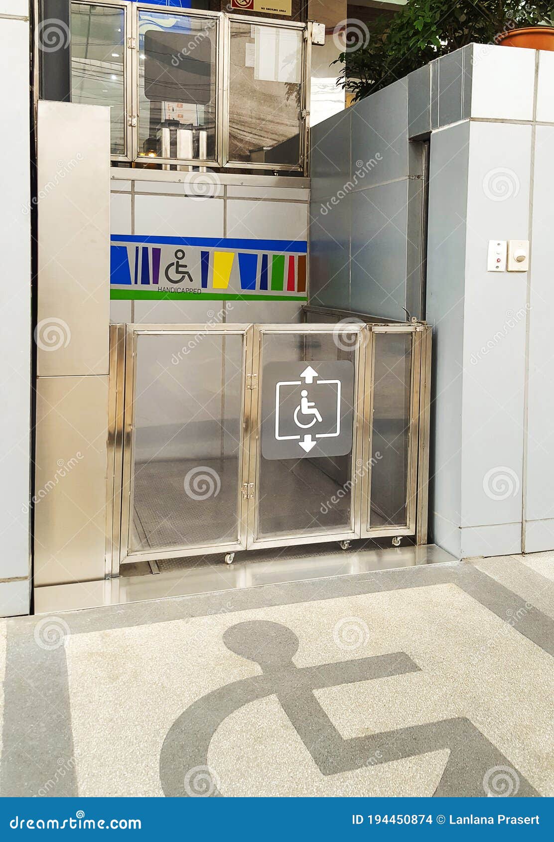 Lift for Disabled Elevator at the Entrance To the Building Stock Photo ...
