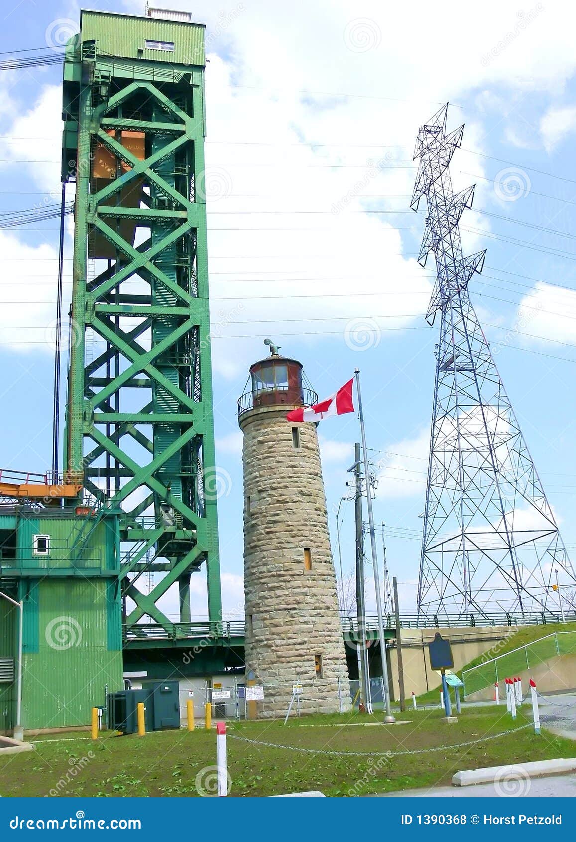 Liftbridge stock photo. Image of hydro, light, transportation - 1390368