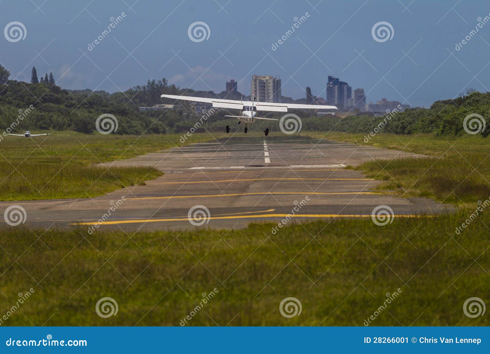 Light Aircraft Plane Landing Editorial Photo - Image of durban, runway ...