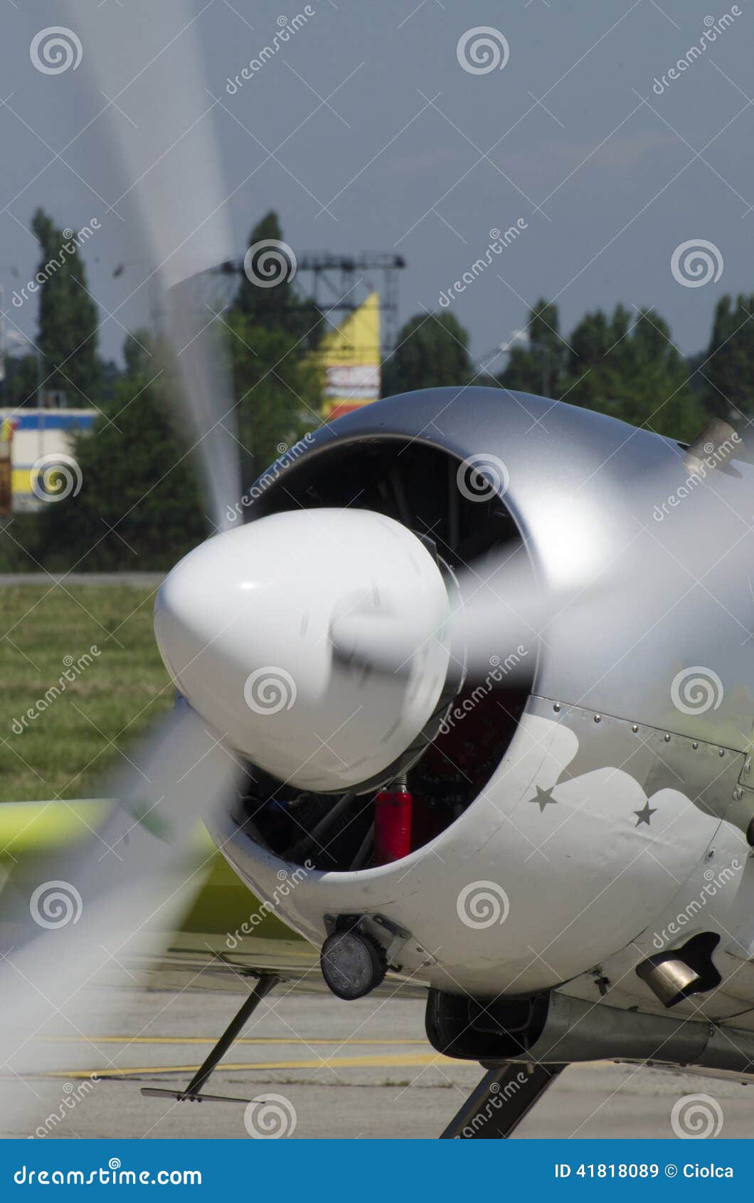Light aircraft propeller stock image. Image of runway - 41818089