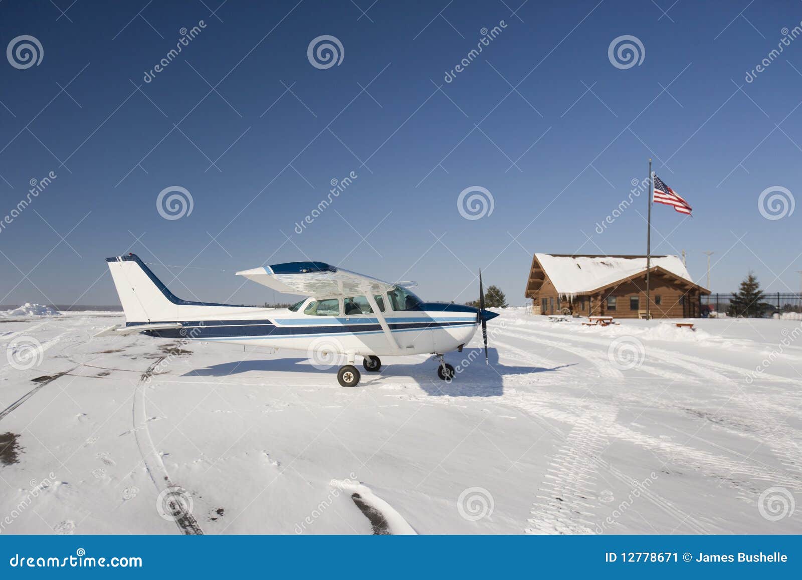 Light Airplane on Airport in Winter Stock Image - Image of county, snow ...