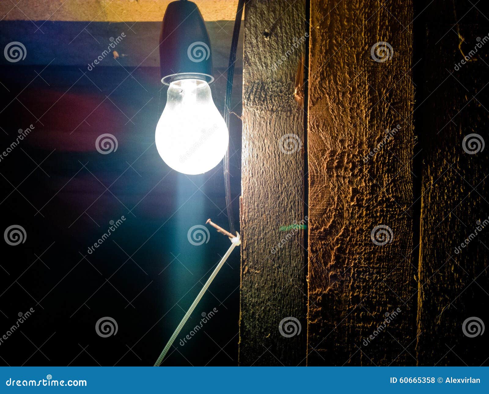 Light Bulb Shinning in the Dark Stock Photo - Image of darrk, help ...