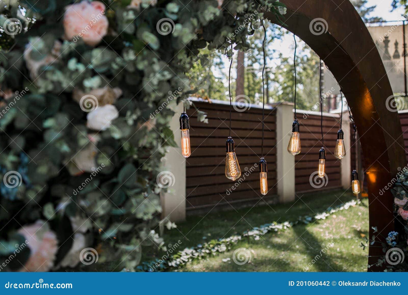 Light Bulbs on Round Wedding Arch for Ceremony Stock Photo - Image of ...
